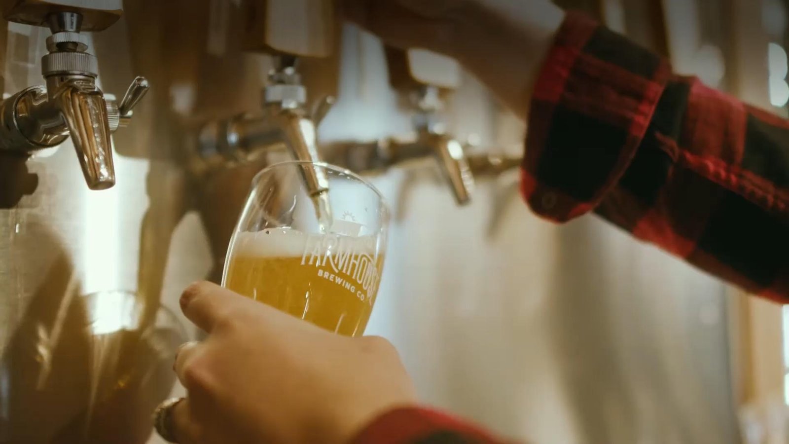 Farmhouse Brewing Co. | Craft Brewery & Wood Fired Kitchen